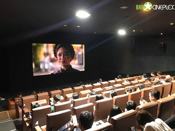 [Cineplex BHD] Combo 1 vé xem phim 2D + 1 bắp 32Oz chỉ 74.000 đồng